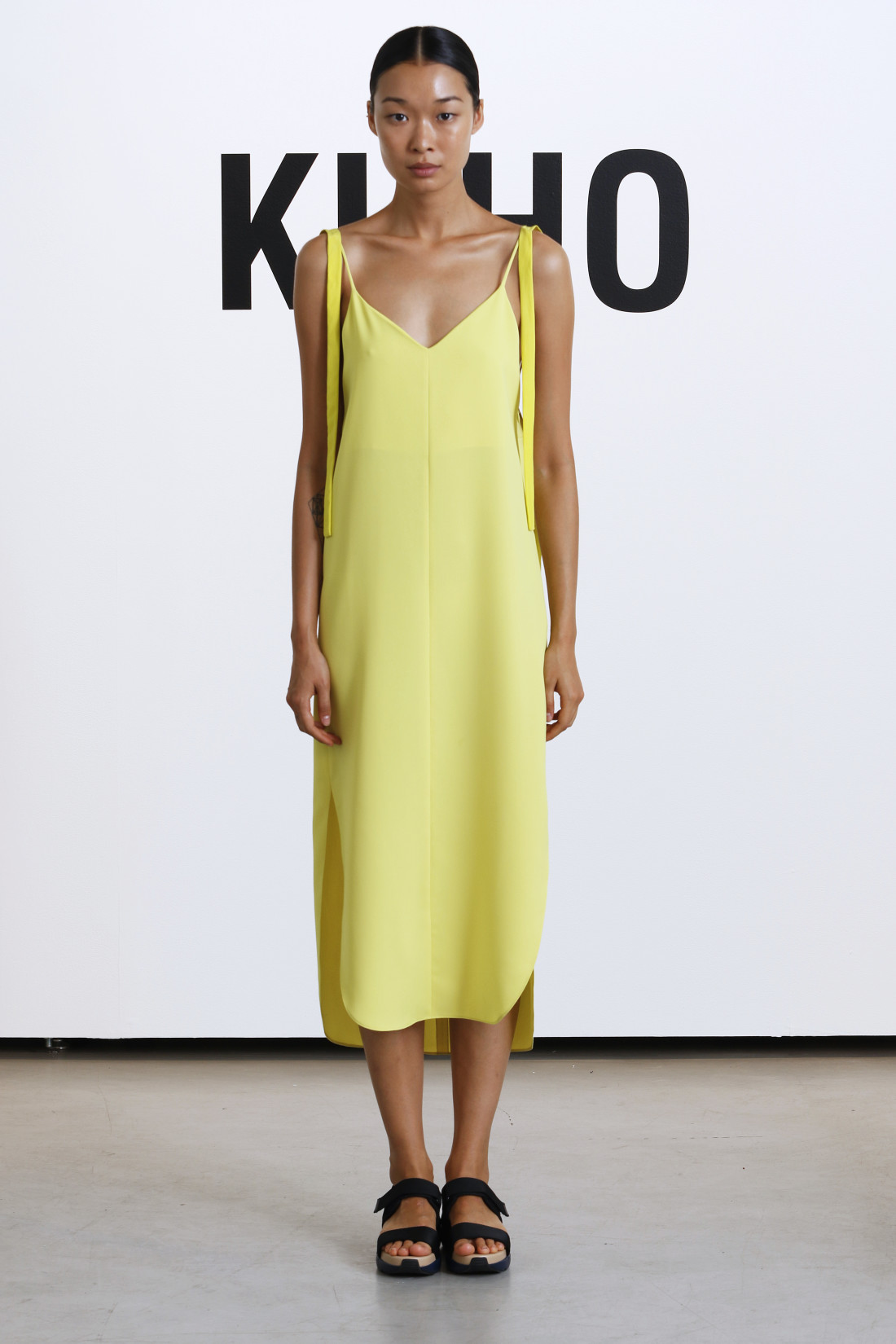 Kuho SS 2017 Showing at the Super Market for NYFW – ALLIE NYC